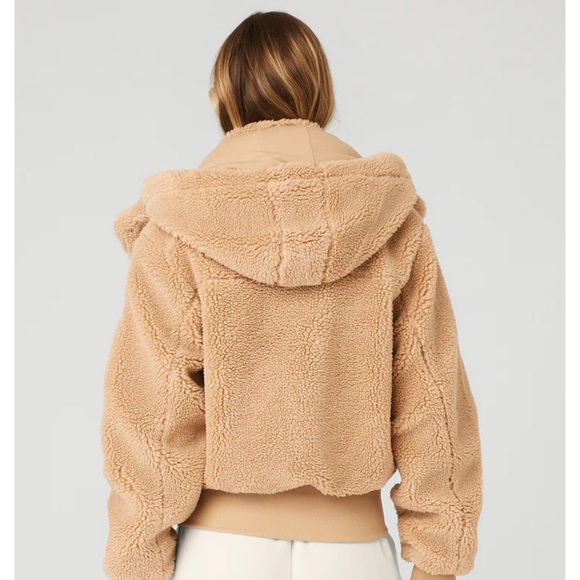ALO Yoga | Jackets & Coats | Alo Yoga Foxy Sherpa Jacket Steel Blue ...